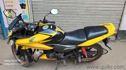 Honda Stunner Yellow Modified